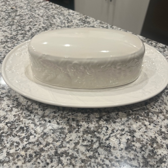 Mikasa | Kitchen | Vintage Mikasa English Countryside White Covered ...